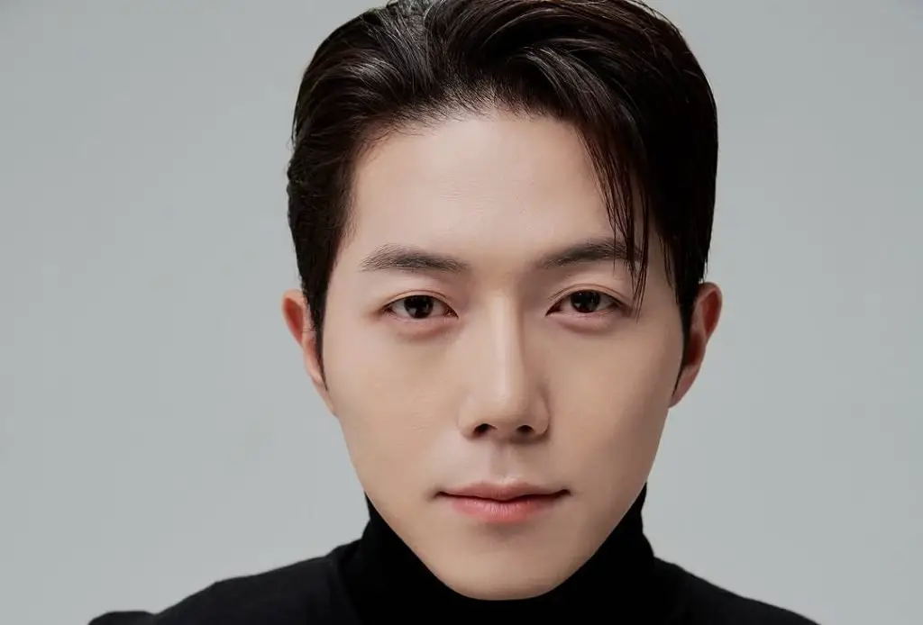 Korean Actor Park Min Jae Passes Away at Age 32 While Traveling ...